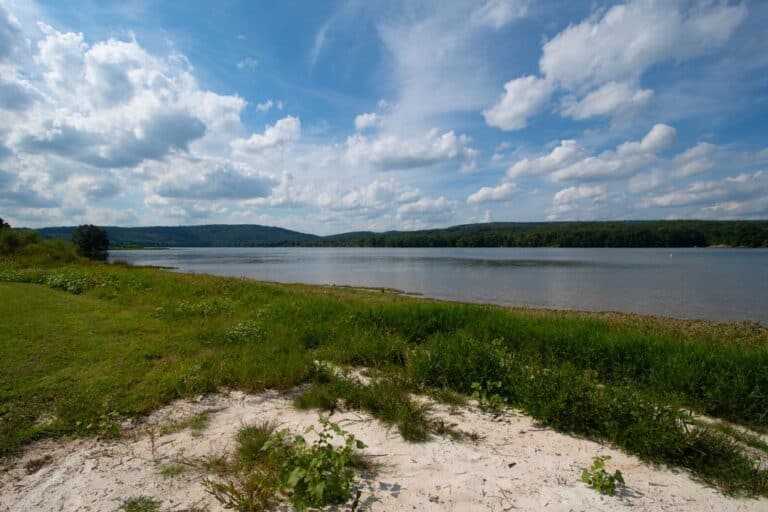 18 State Parks near Pittsburgh you Need to Explore (They're All Within ...