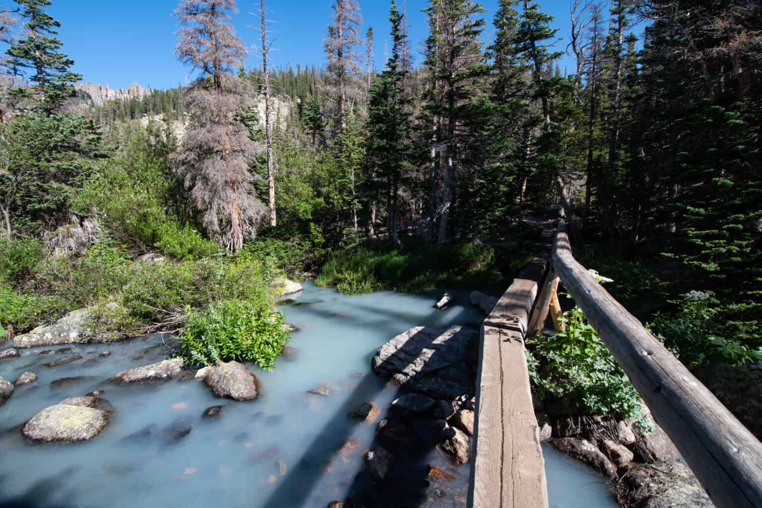 Hiking Lake Haiyaha Rocky Mountain National Park: A Spectacular 4-Mile ...