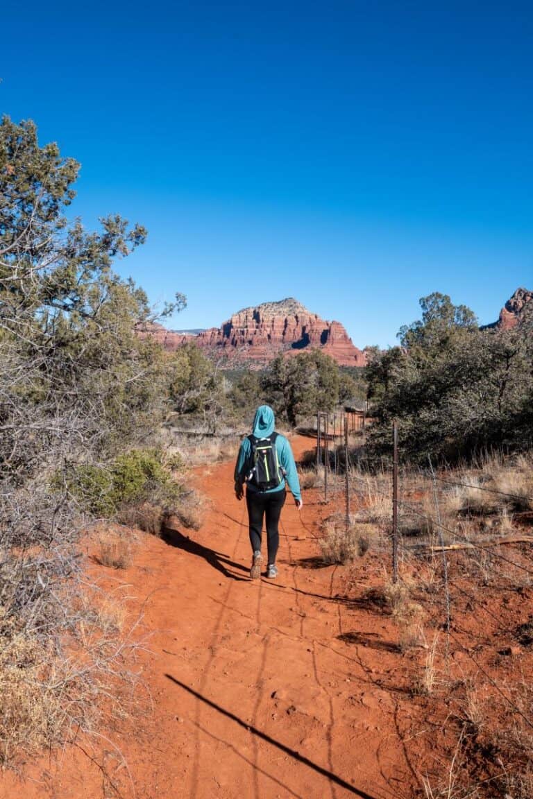 Hiking Bell Rock and Courthouse Butte Loop Trail in Sedona: A Stunning ...